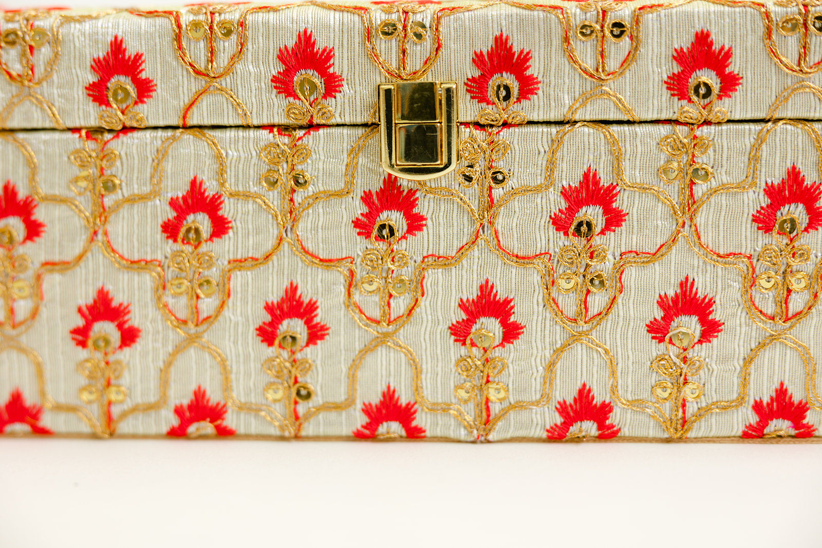 Brocade Bloom Red Chura Box – Decorasian