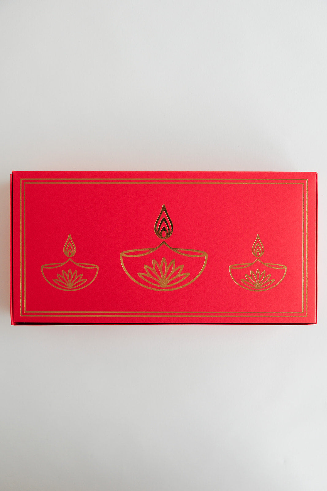 Diwali Diya Red Treat Box – Decorasian