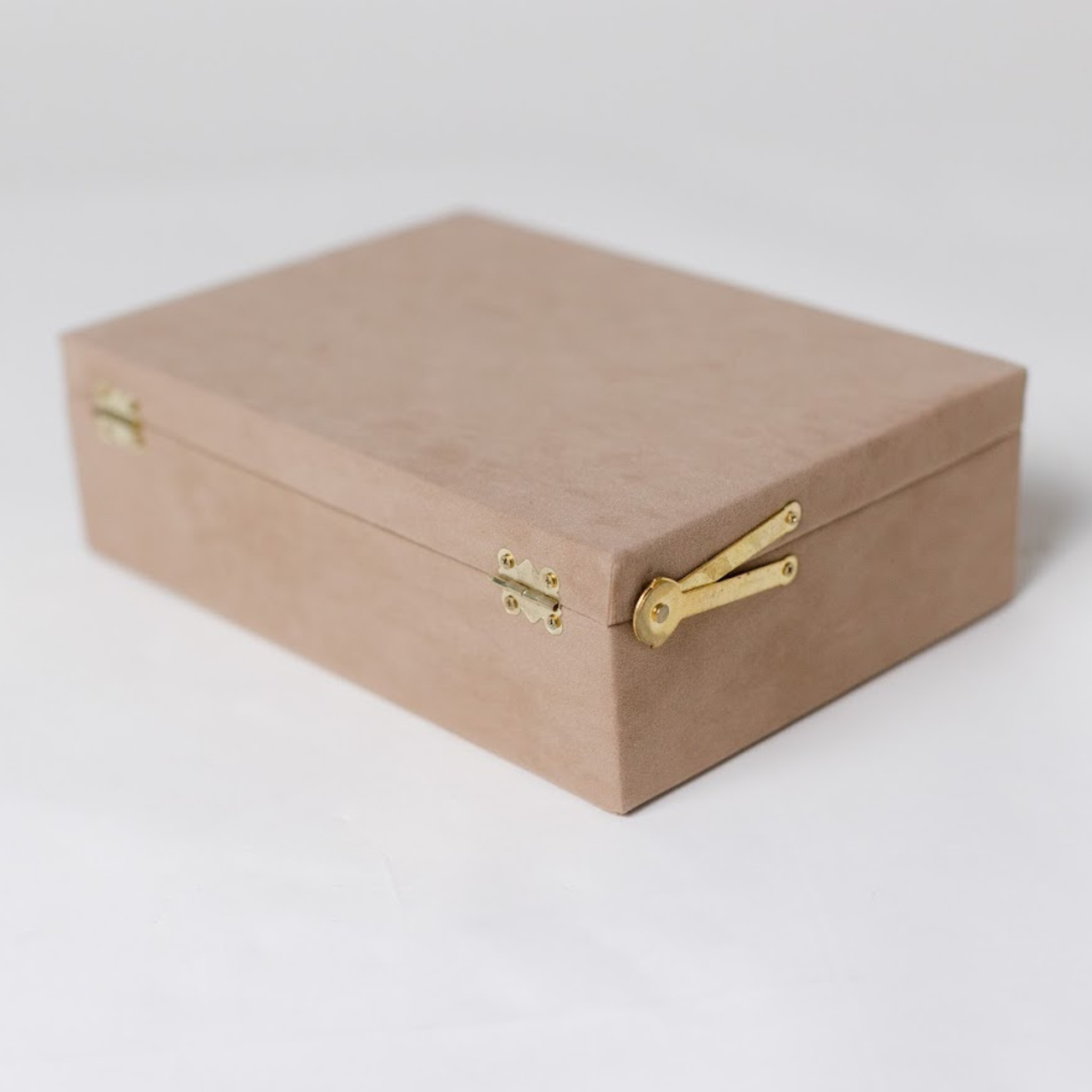 Ambika Luxury Gold Suede Gift Box – Decorasian